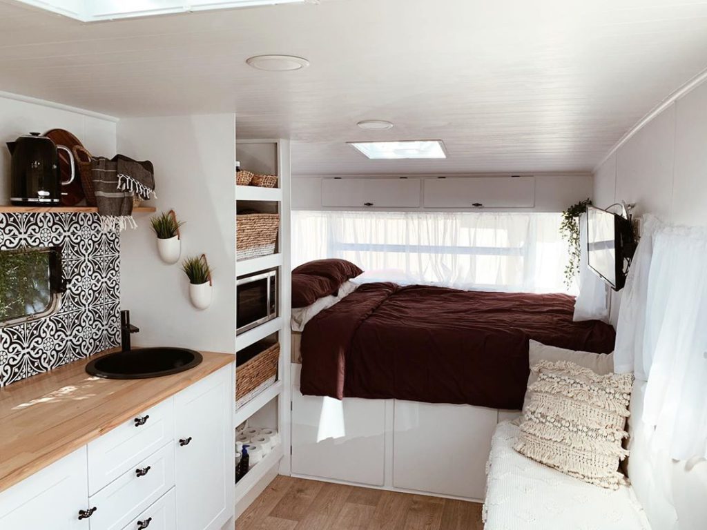 DIY Caravan Renovations | More Aussie Gems - Ben & Michelle