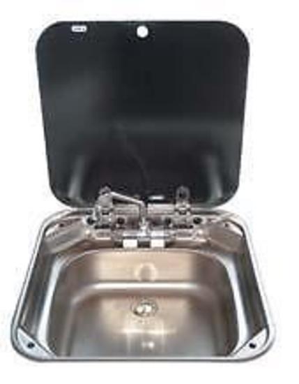 Caravan Sinks & Taps | Caravan Renovation Series - Ben & Michelle